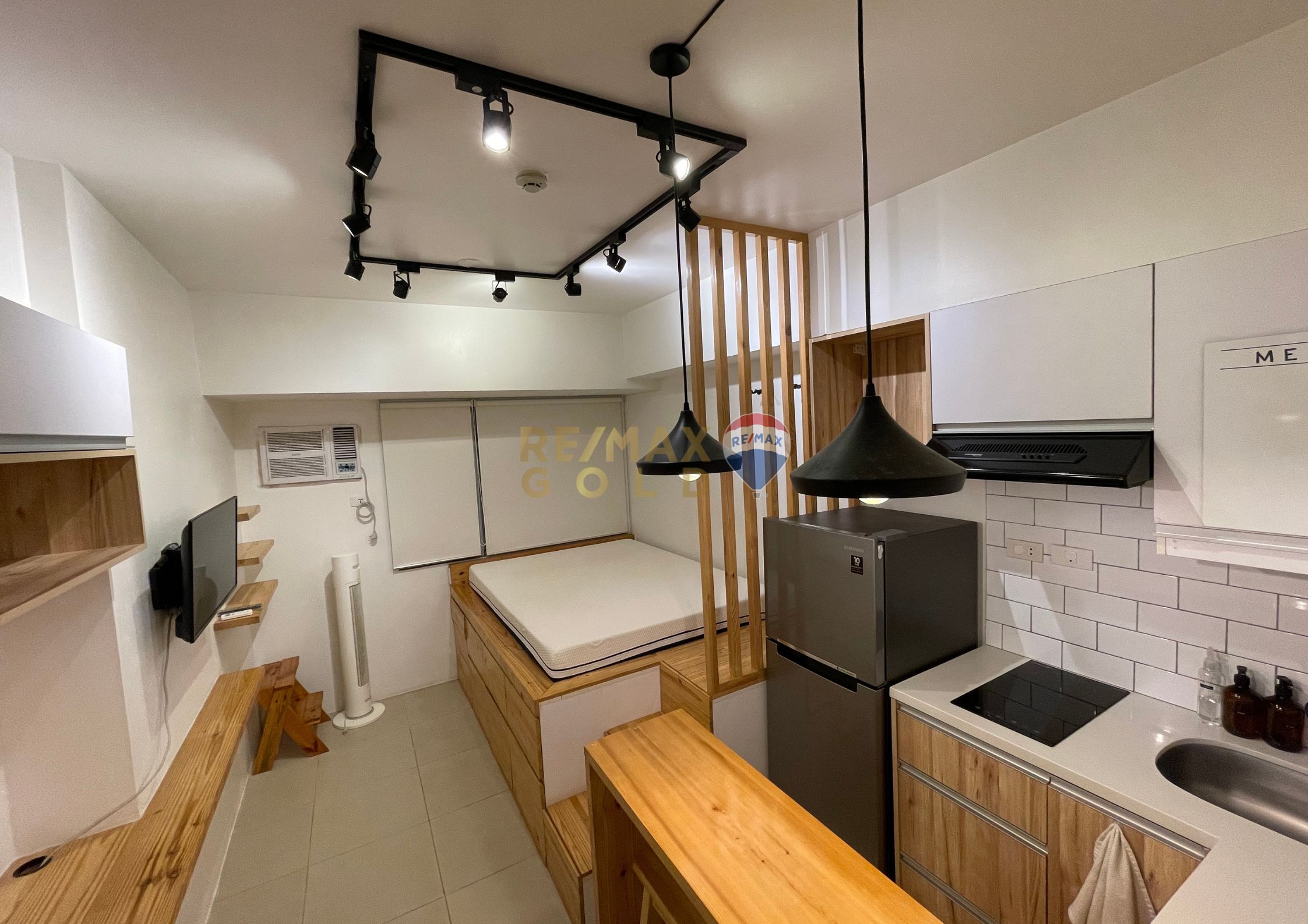 For Sale : Muji-style Fully Furnished Studio in Avida Towers One Union ...