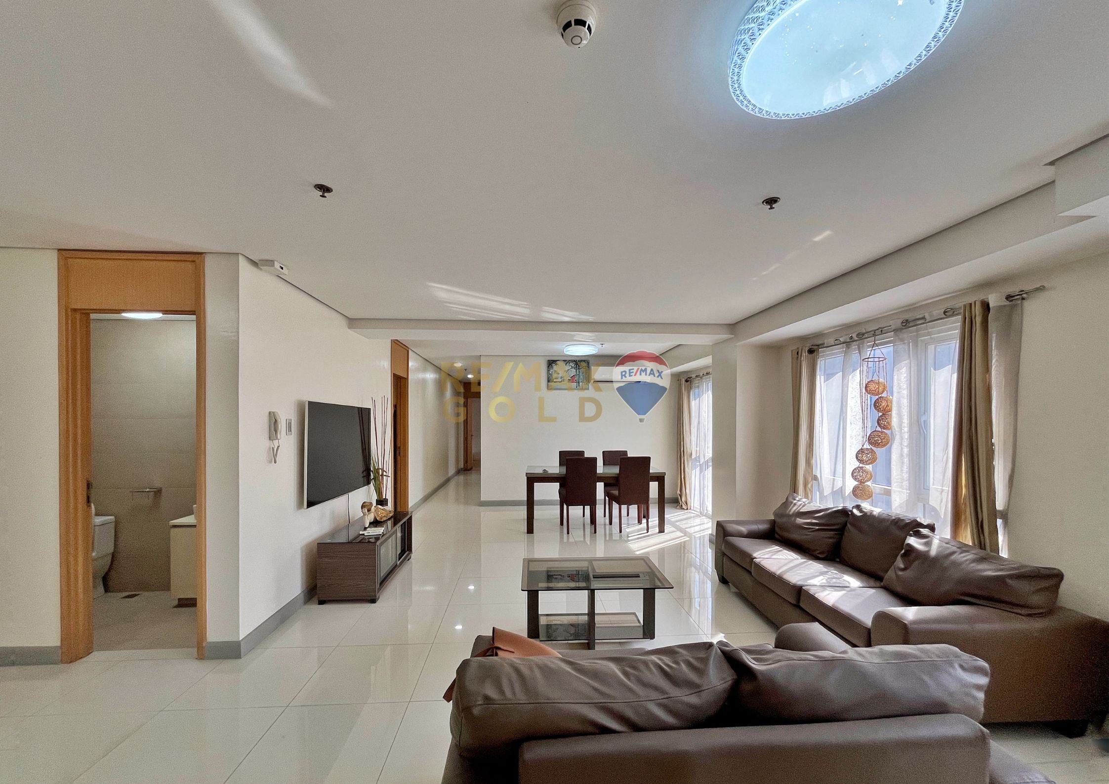 For Sale : Fully Furnished 3 Bedroom in Signa Designer Residences ...